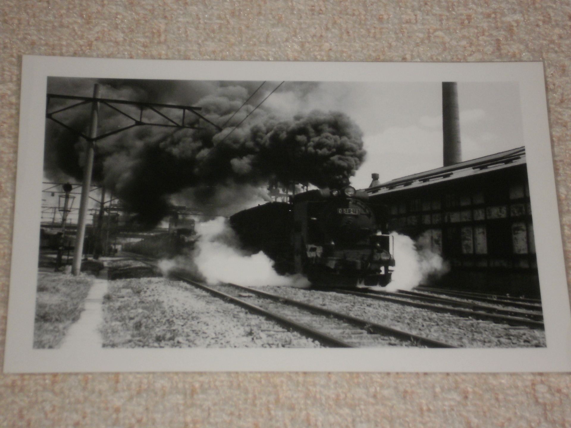 〔マイコレクション1040〈A4モノクロ写真〉国鉄函館本線岩見沢駅構内を走る「D51形蒸気機関車219号機」〕: 北の鉄ちゃんの部屋